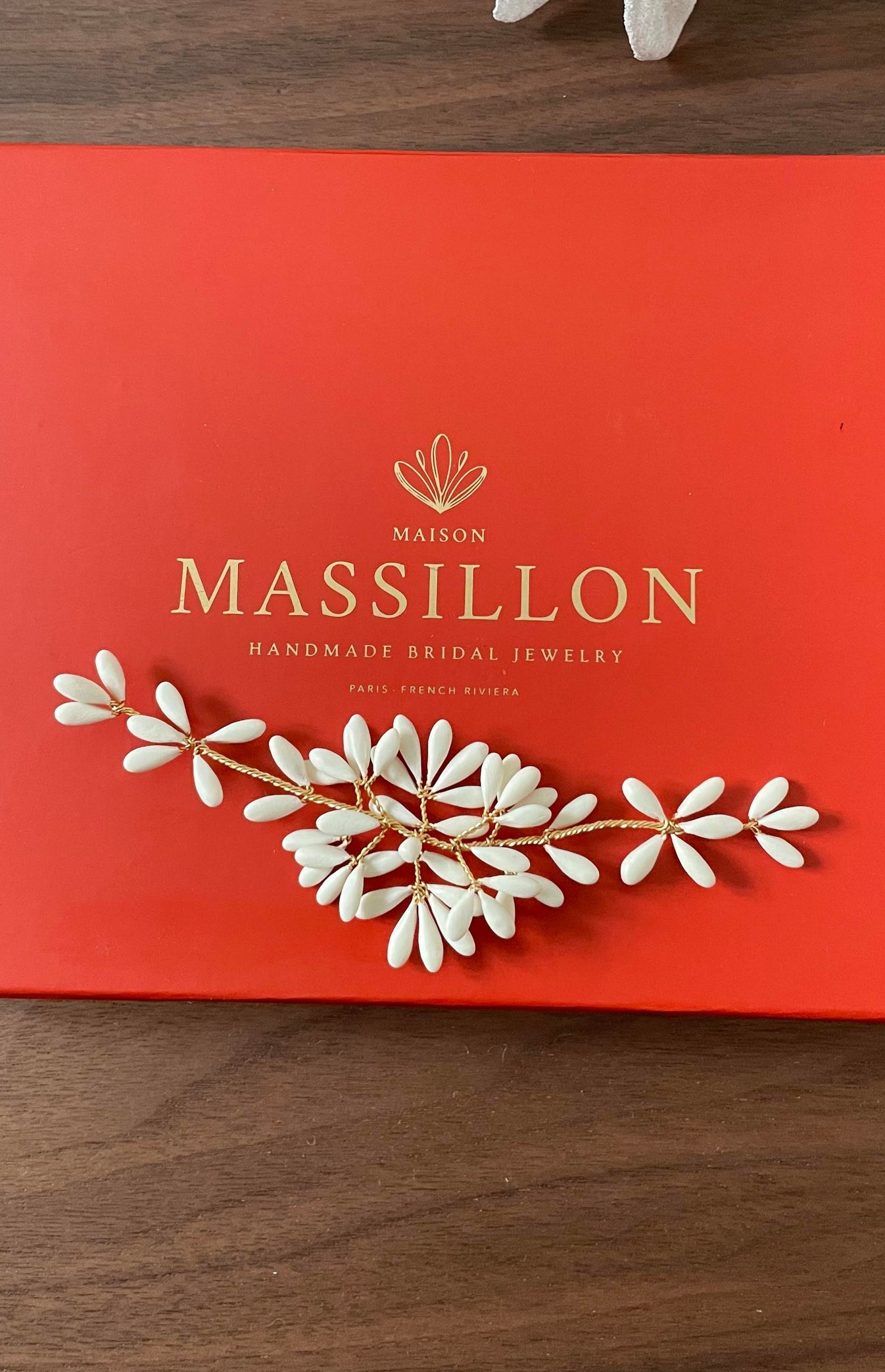 Maison Massillon - Peigne Serafina location | My Golden Closet